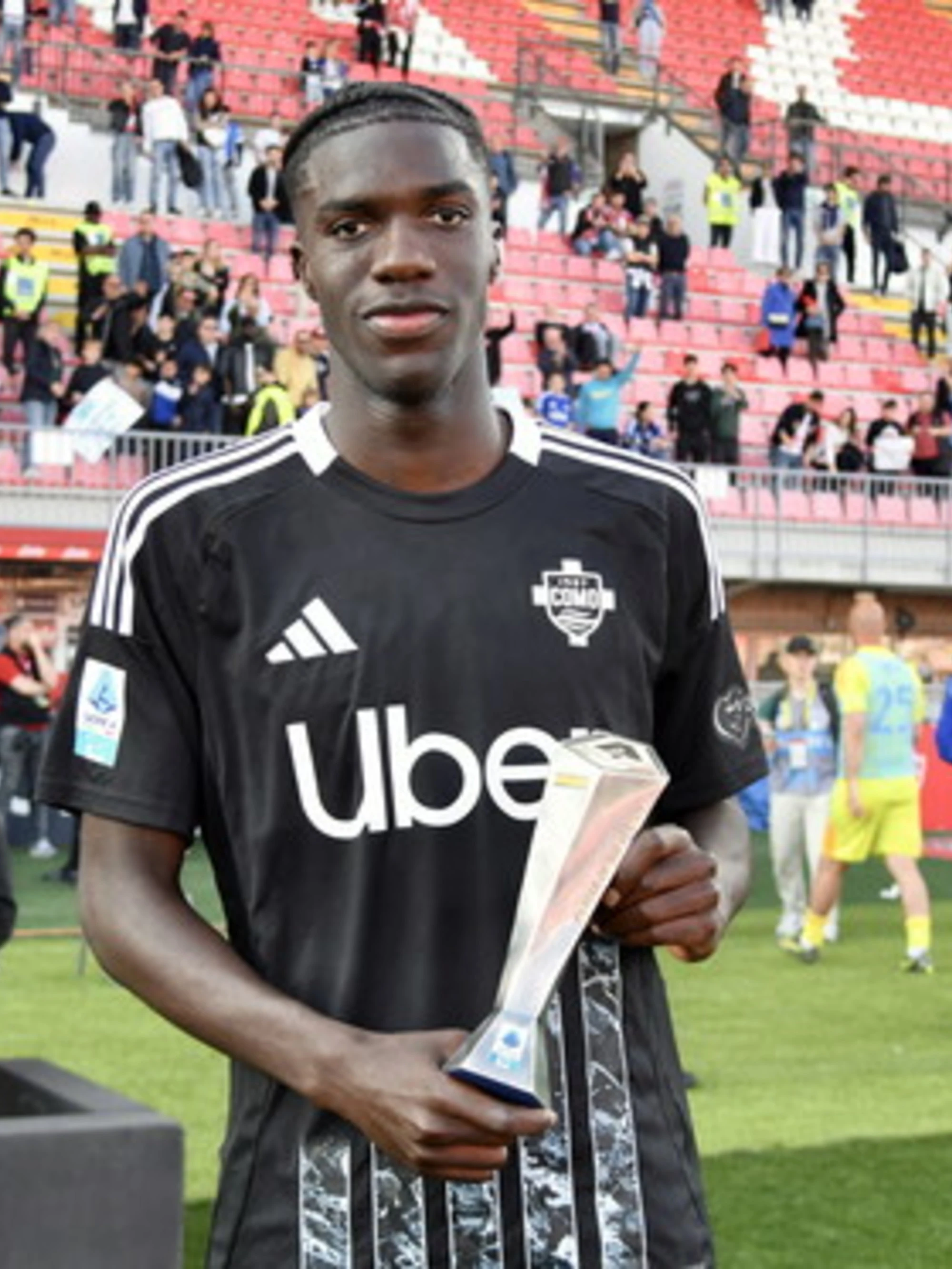 Como corsaro a Monza, tre gol per vedere da vicino la salvezza | Libero ...