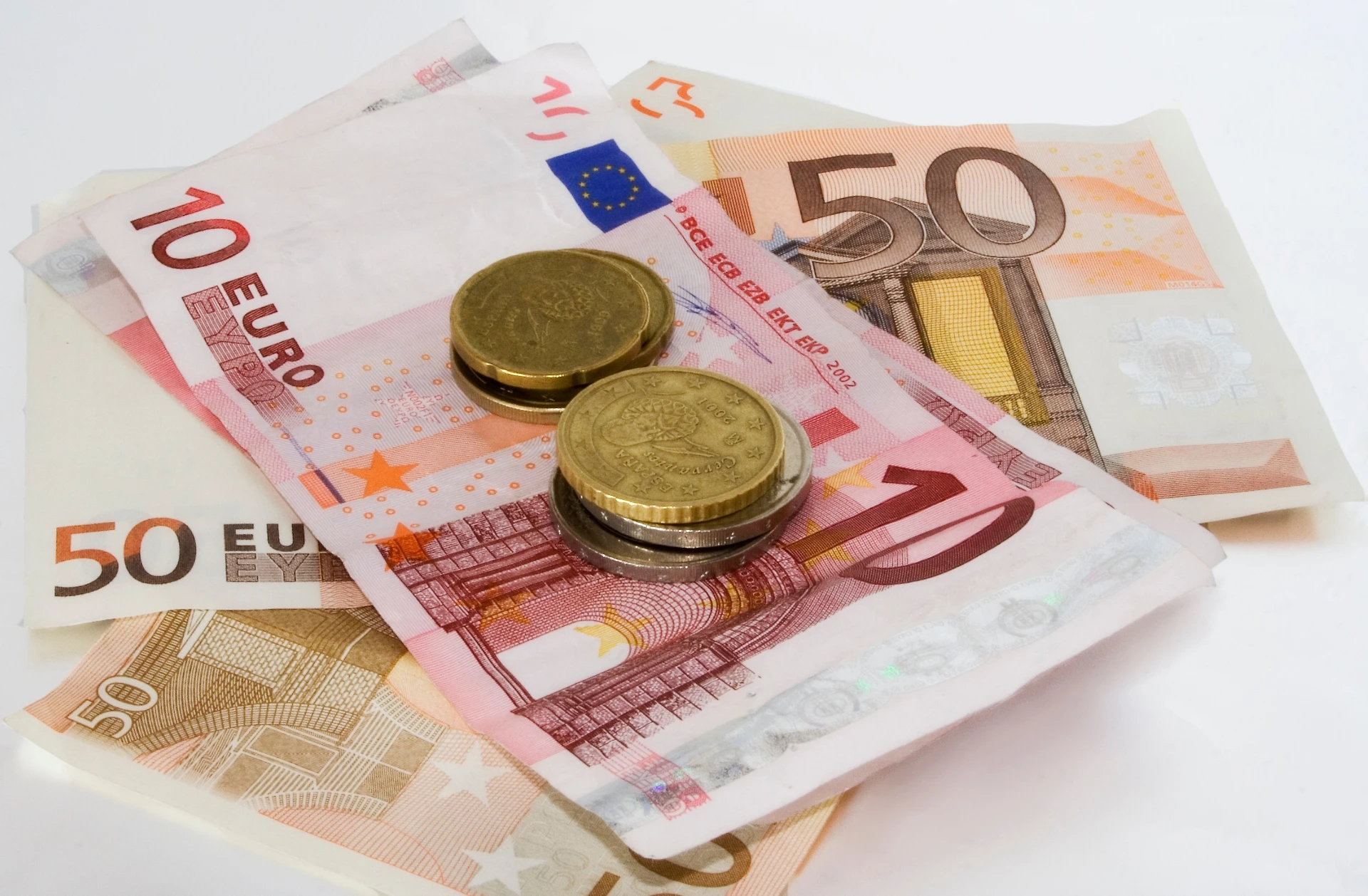 Bonus 80 euro: d'ora in poi lo riceveranno anche agli statali | Libero ...